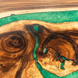 31" Round Green River Coffee Table, Mid Century Modern Wood and Epoxy ...