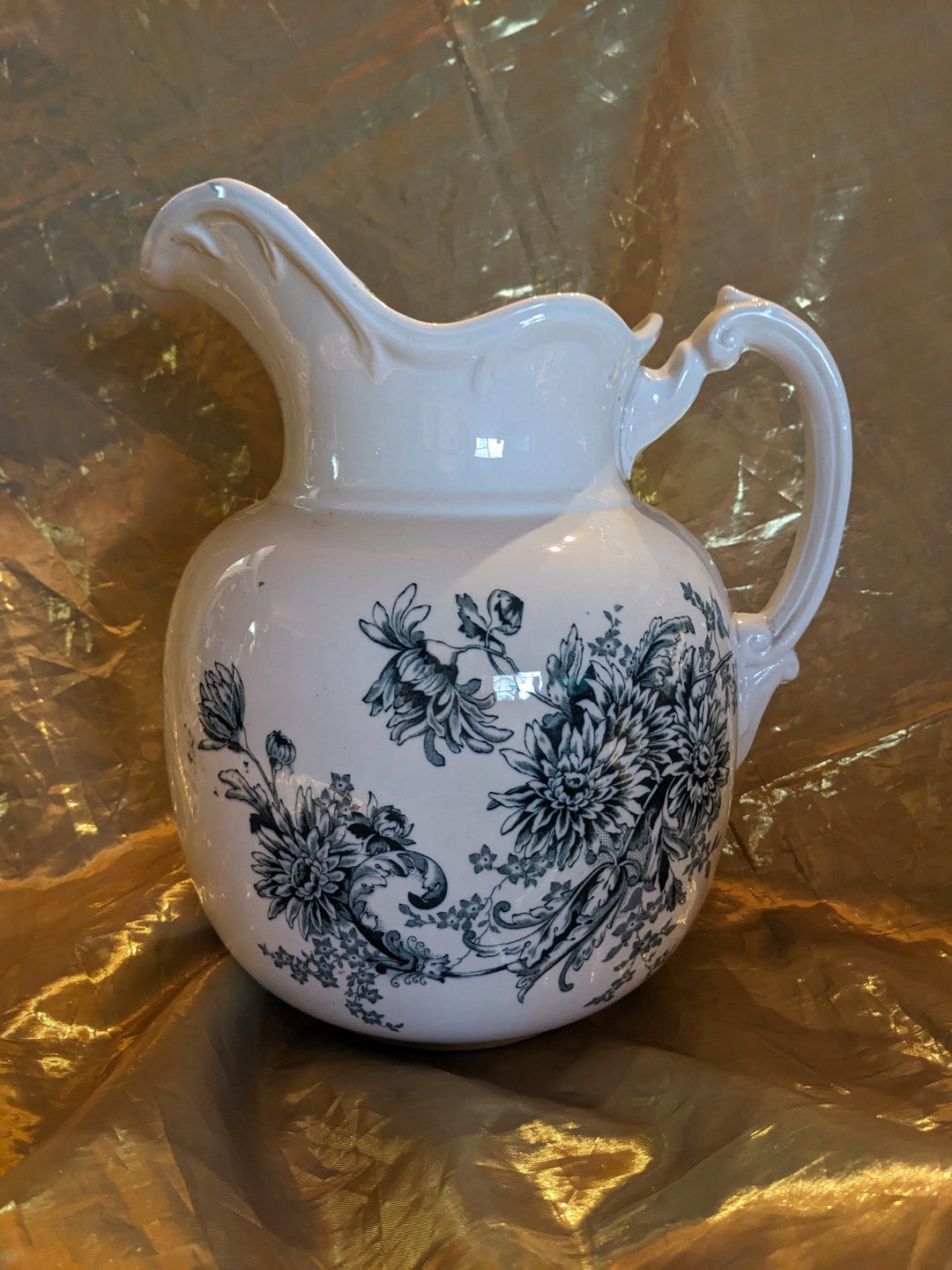 1890's Buffalo Pottery Large Chrysanthemum Toile Print Pitcher - Etsy