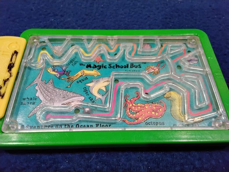 Magic School Bus Handheld Maze Game - Etsy Canada