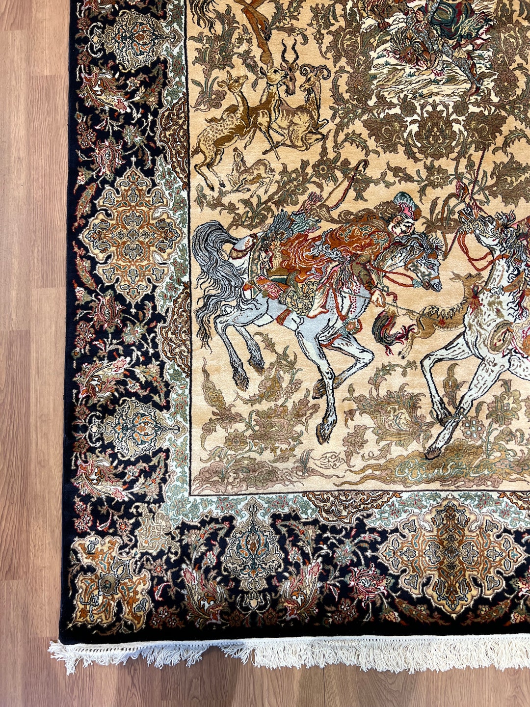 Jungle Hunting Carpet,hand Carpet , Floral Carpet, Handmade Carpet ...