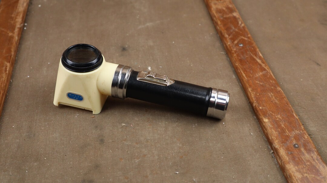 Flashlight With Magnifying Glass, Vintage Flashlight With Bulb, Pocket ...