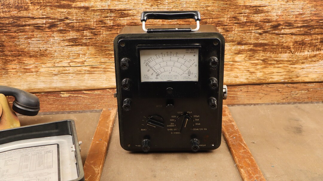 VINTAGE USSR Analogue Multimeter Ampere Voltmeter Ampervoltmeter AVO ...