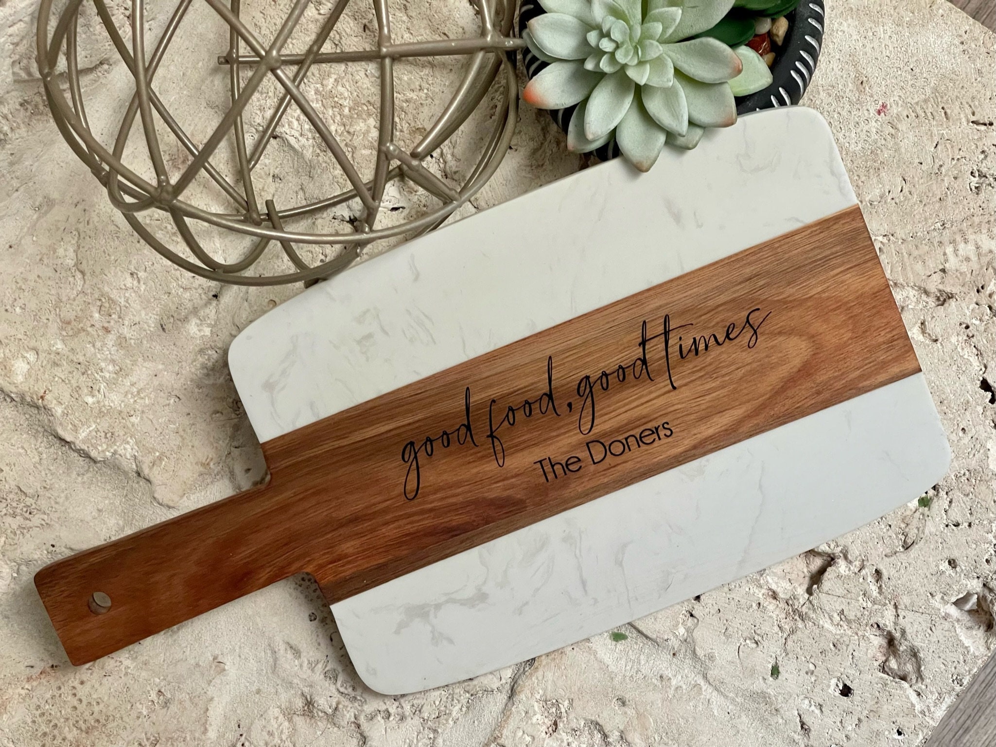 Personalized Acacia and Marble Serving Board and Set of Marble Coasters ...