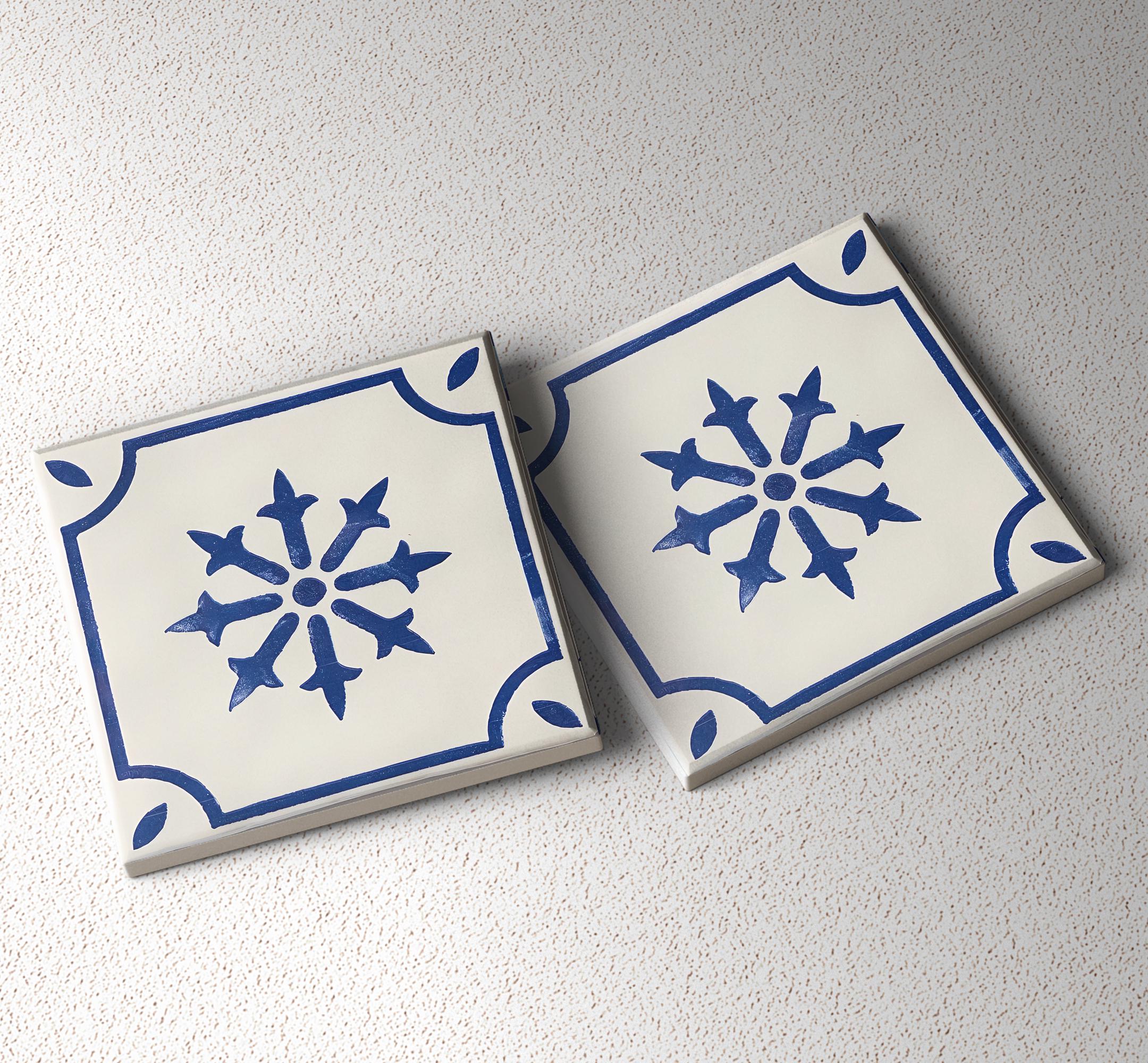 Tile Watercolor Blue White Design Set of 1 Wall Decor Tile White Blue ...