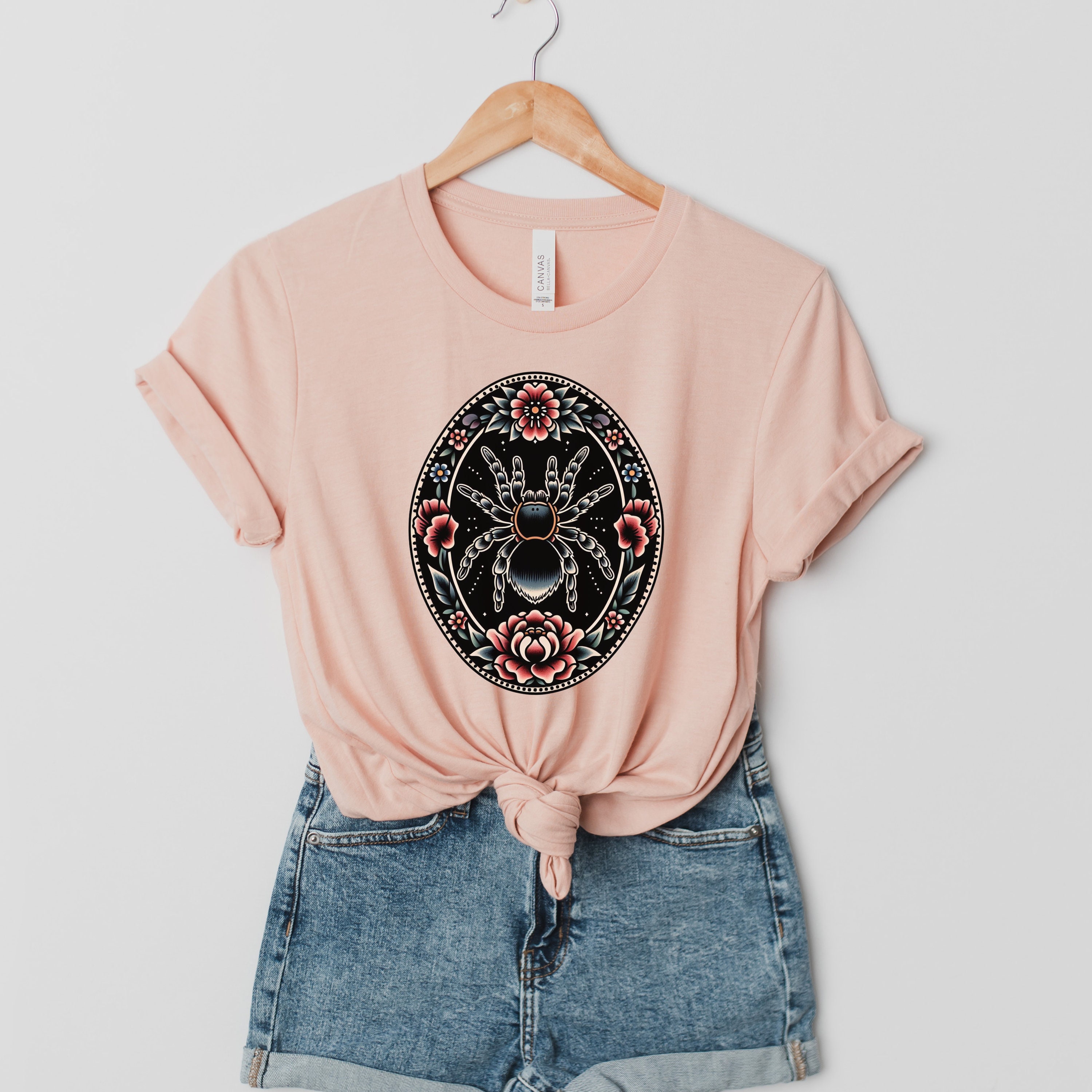 Tarantula, Traditional Tarantula Shirt, Tarantula Mom, Tarantula Gift ...