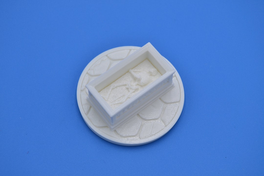 3D Printed Coffin Miniature: TTRPG Terrain, Wargame Objective Marker - Etsy