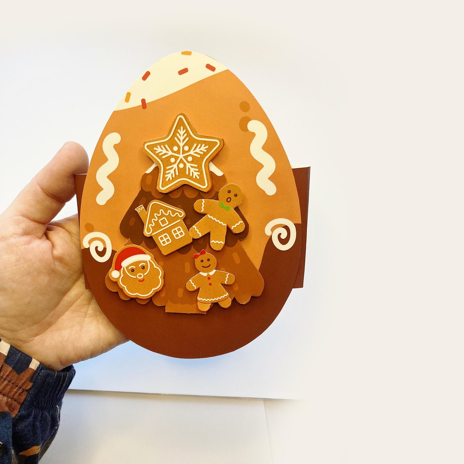 Christmas Crafting Gingerbread Girl Craft Kit: Egg-shaped Dollhouse ...