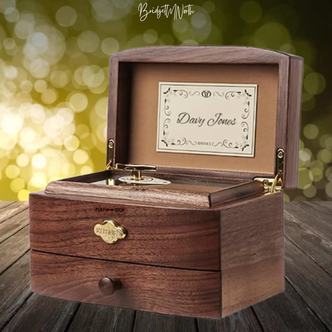Wooden Music Box Rhymes: Exquisite Collectible Musical Boxes as ...