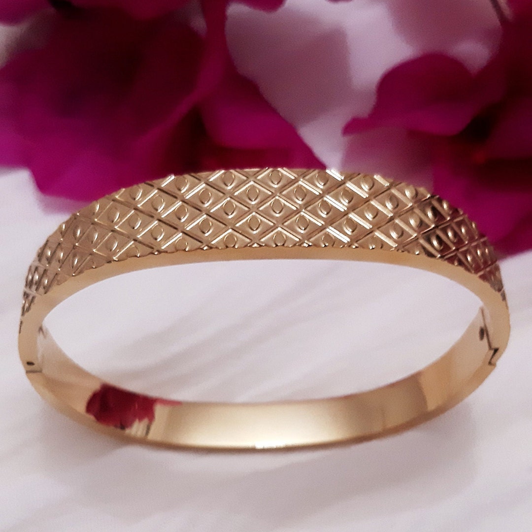 18K Gold Plated Stainless Steel Handcuff Bracelet Gold - Etsy