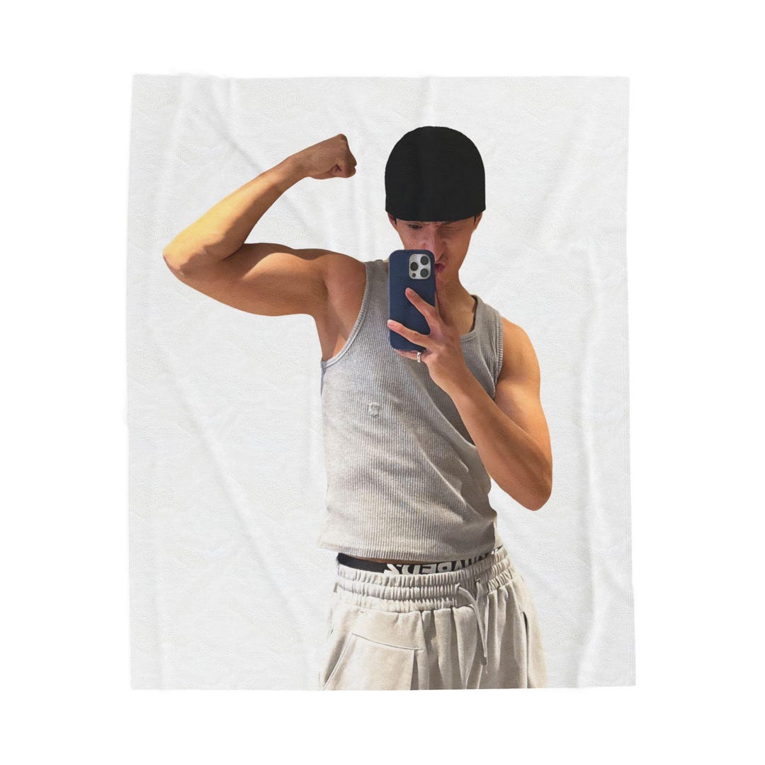 Svt DK Biceps Selfie 2025 Plush Blanket, Seventeen Members Kpop Blanket ...