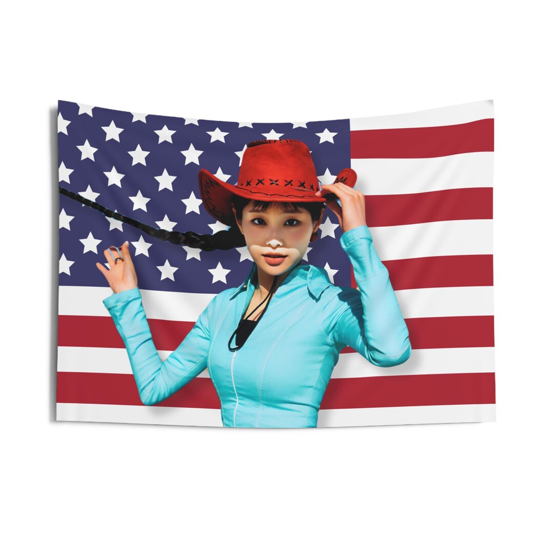 Chuu Tour America Flag Banner, Chuu Strawberry Rush Kpop Flag, Loona ...