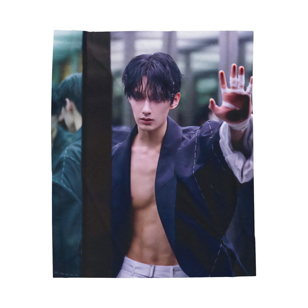 SVT Jun Psycho Blanket, Seventeen Jun Kpop Merch, Gift for Seventeen ...