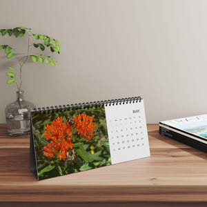 Floral Desktop Calendar 2025, Nature Inspired Calendar for Home Office ...