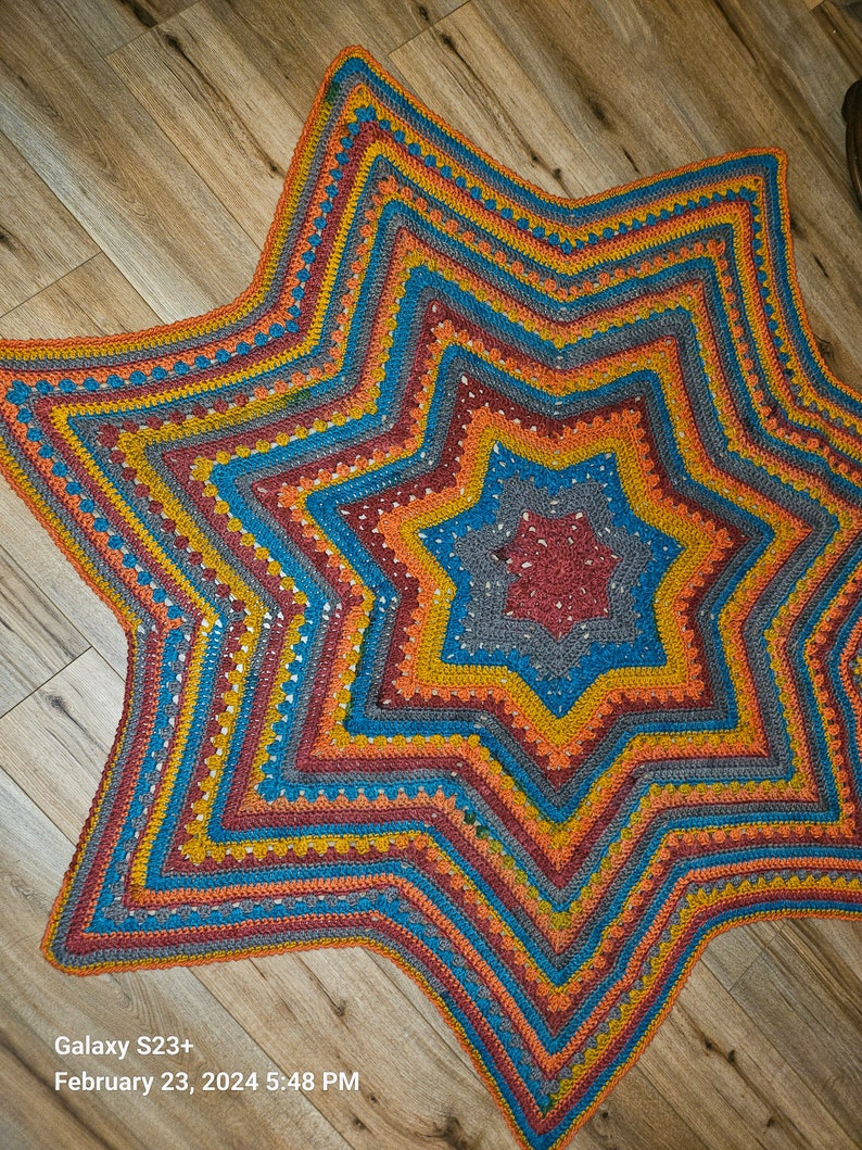 NEW Multi Color Crochet Star Afghan - Has 7 Points and is About 60 ...
