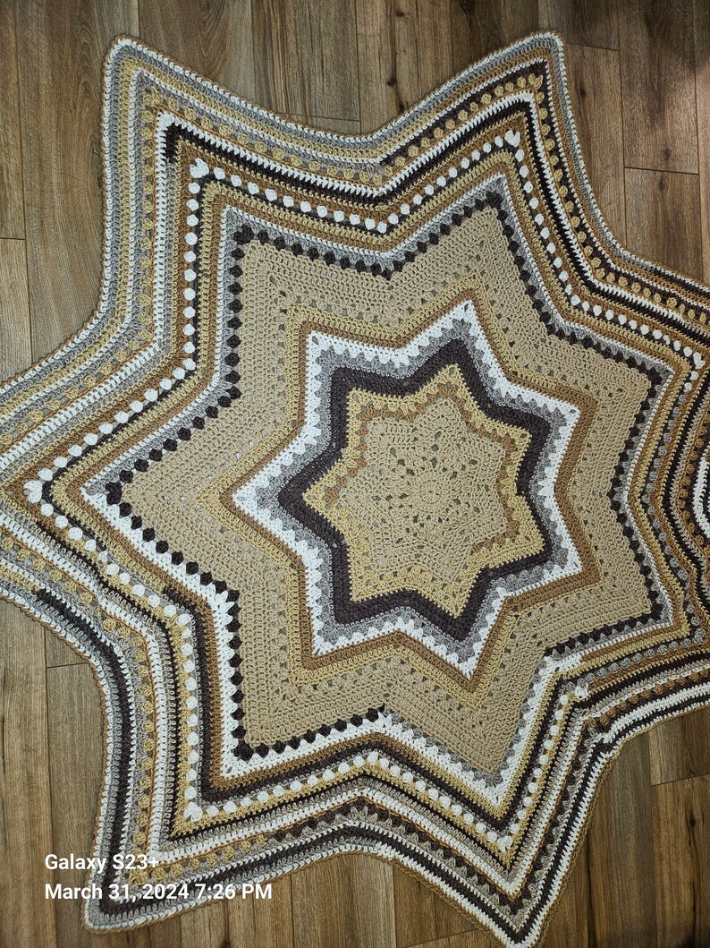 Tan & Gray Crochet Star Afghan With 7 Points - About 60 Inches Across ...