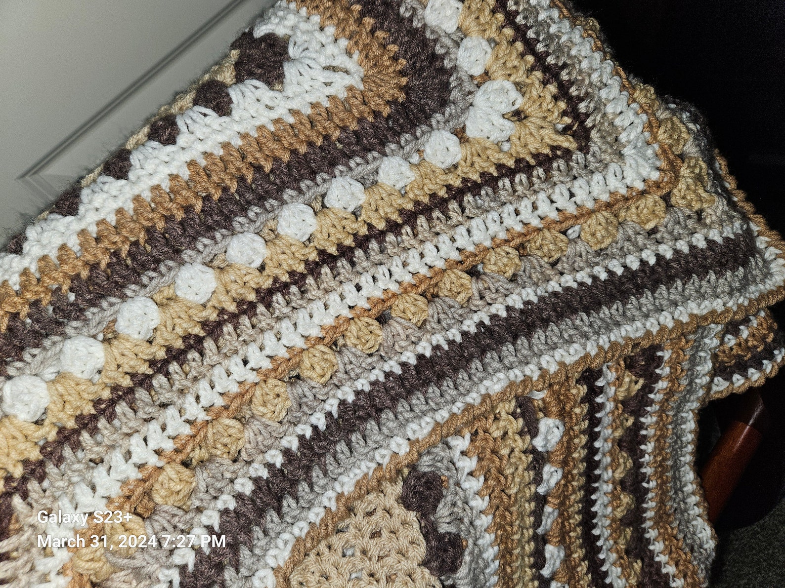 Tan & Gray Crochet Star Afghan With 7 Points - About 60 Inches Across ...