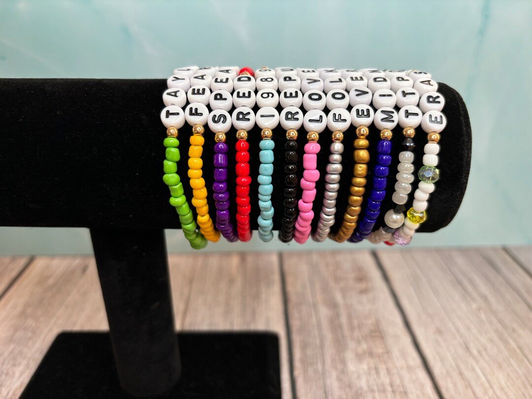 Taylor Swift Eras Friendship Bracelets - 12 Pack With All Albums Plus ...