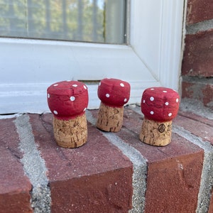 Champagne Cork Mushroom Ornaments or Table Decor - Etsy