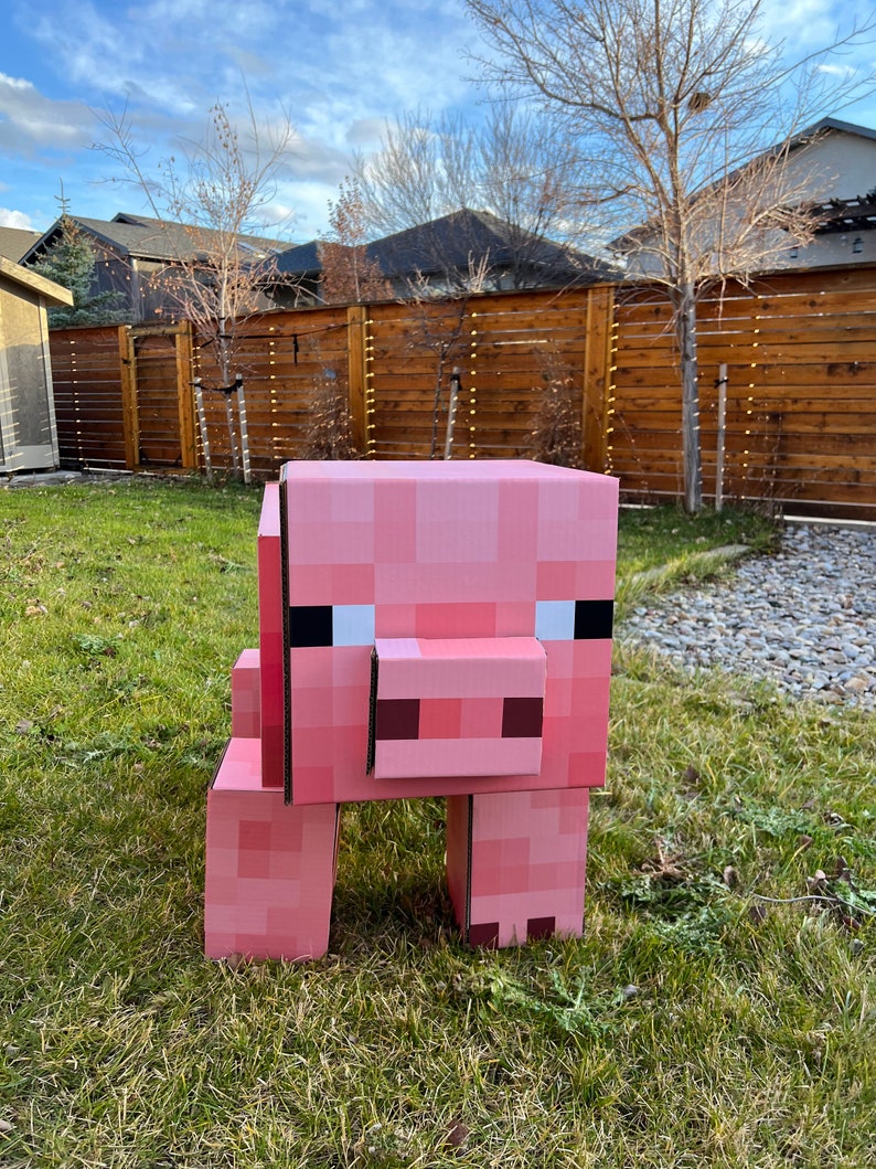 DIY: Life Size Minecraft Blocks and Creatures - Etsy