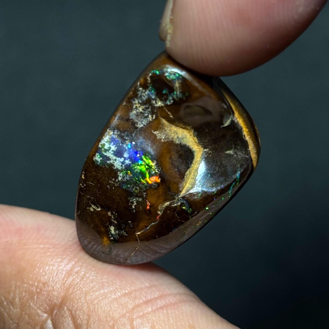 Unique Boulder Opal Australia HQ Grade AA - Etsy