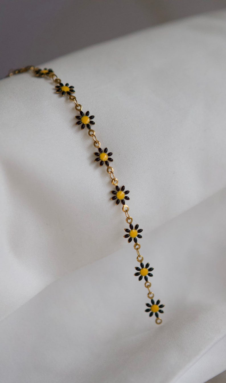 Daisy Chain, Double Sided Daisy, Enamel Jewelry, Permanent Jewelry ...