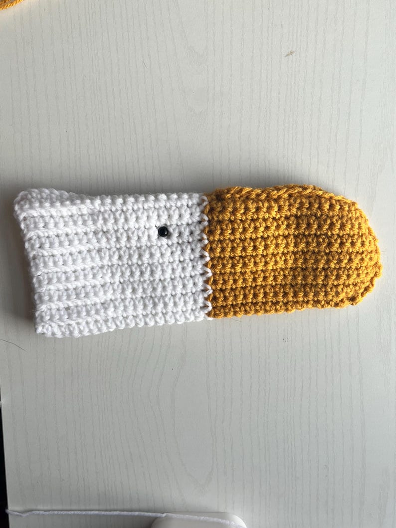 Silly Goose Mittens Crochet Pattern: Beginner Friendly Novelty Gloves ...