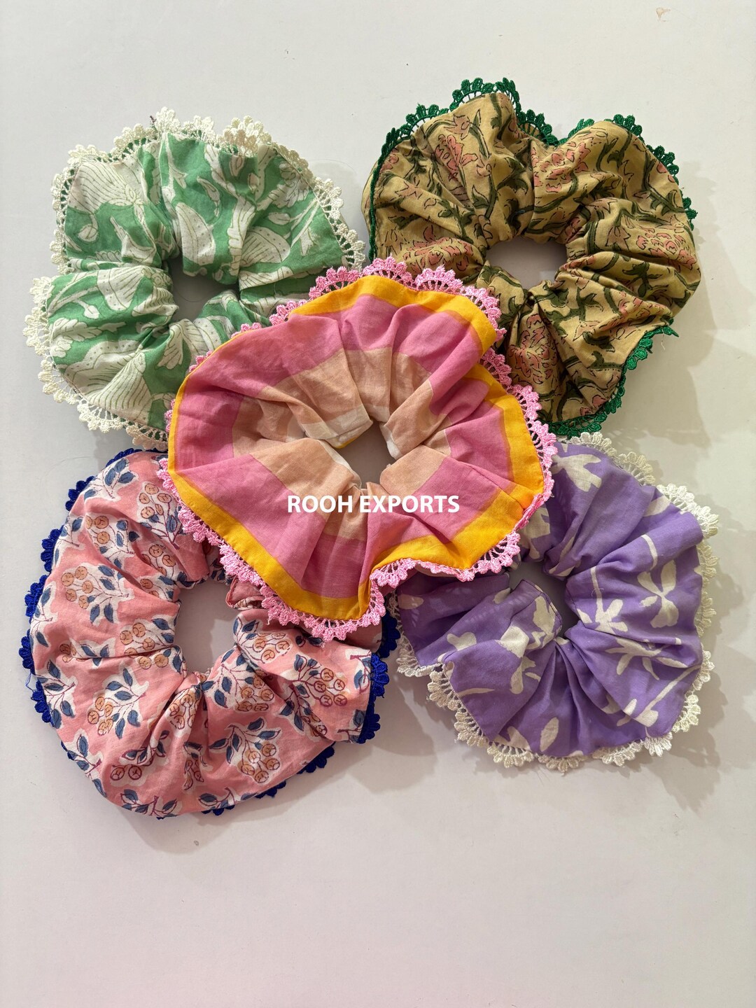 Floral Block Print Boho Scrunchies With Border | Scrunchie Hair Tie ...