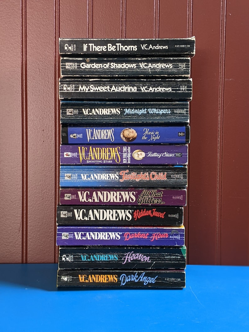 V.C. Andrews Vintage Paperbacks Pick a Book - Etsy