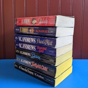 V.C. Andrews Vintage Paperbacks - Pick a Book - Etsy