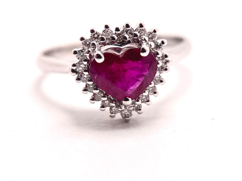 Red Ruby Heart Ring in 18k White Gold With Diamonds Heart - Etsy