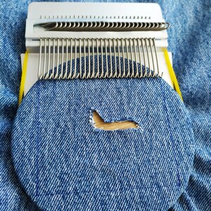 Craft Kits (28 Hooks): Darning Loom for Weaving, Speedweve Darner ...