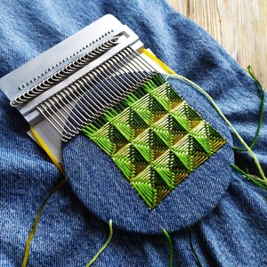 Craft Kits (28 Hooks): Darning Loom for Weaving, Speedweve Darner ...