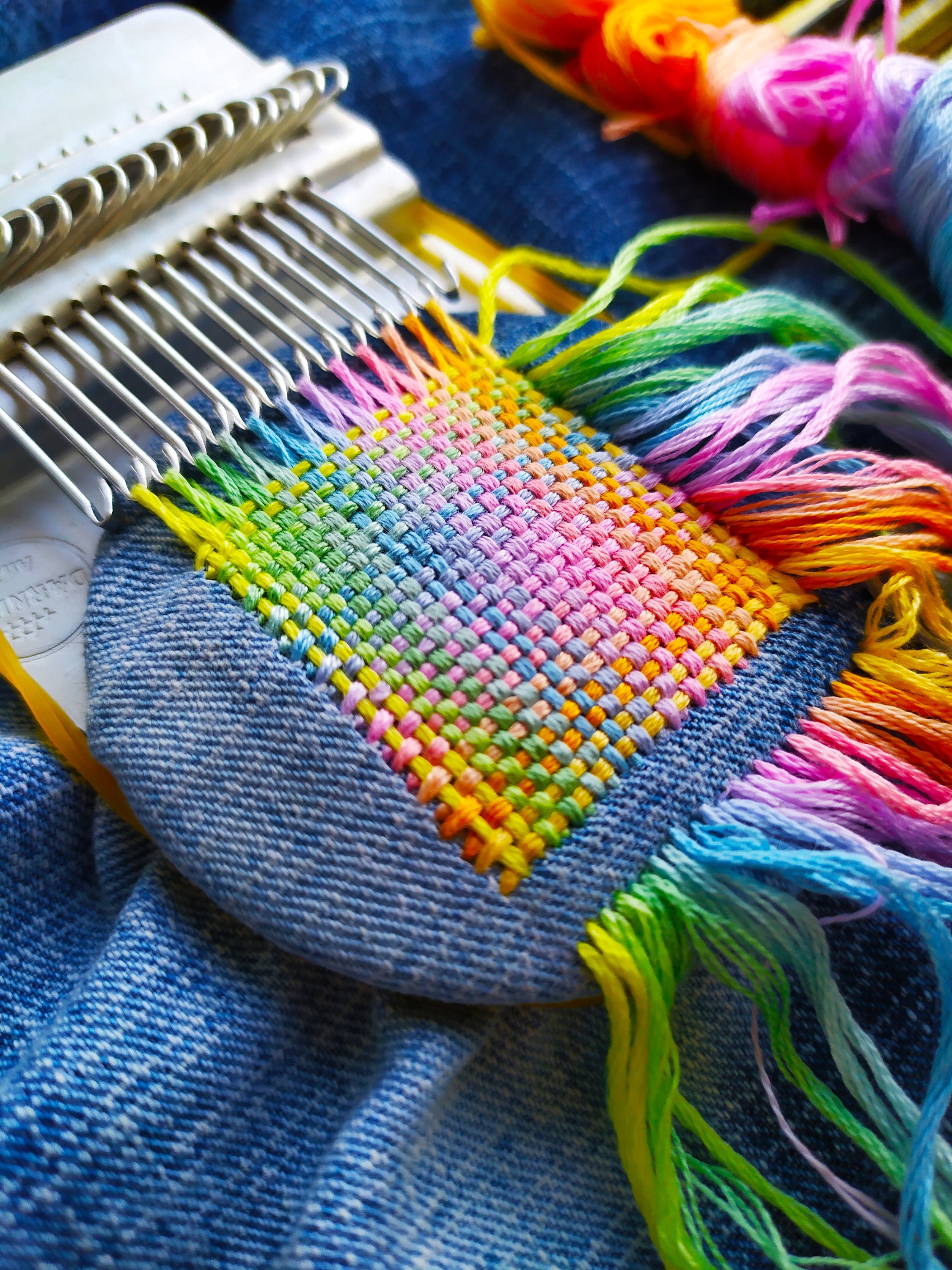 14 Hook Speedweve in Box, Darning Loom, Small Hand Loom, Craft Kits ...