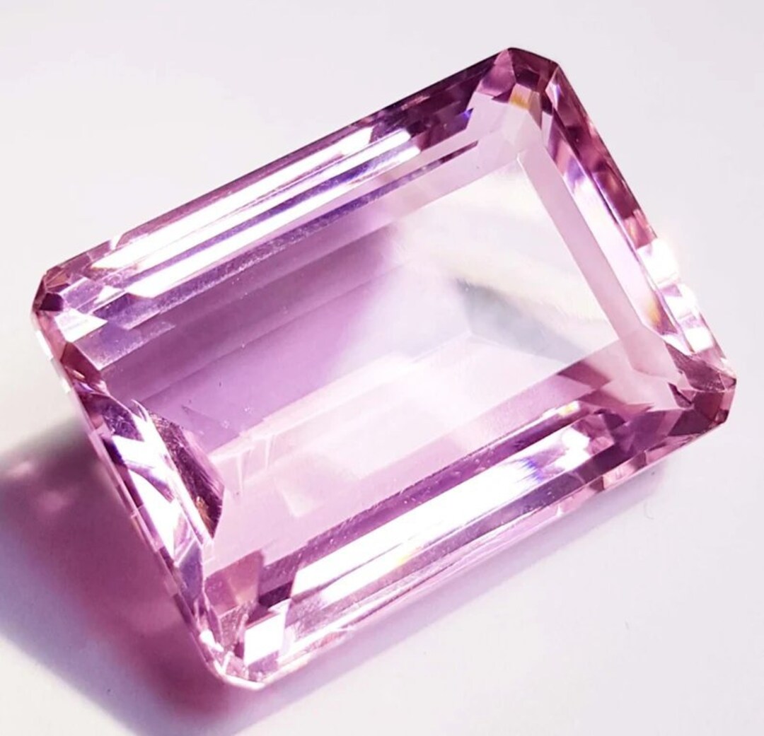 Natural Pink Amethyst in Emerald Cut Step Cutting AAA Top Quality for ...