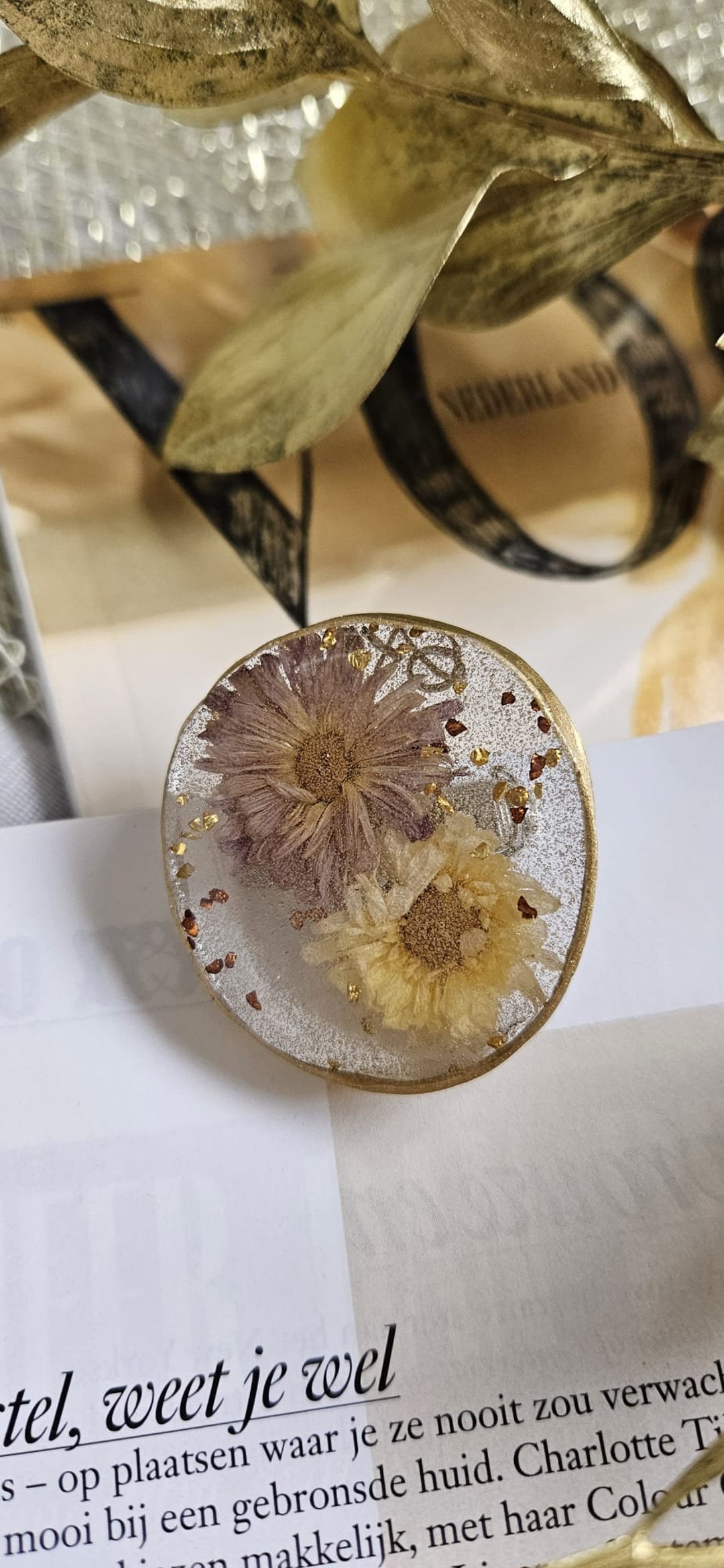 Handmade Nature-inspired Pastel and Gold Romantic Epoxy Resin Brooch ...
