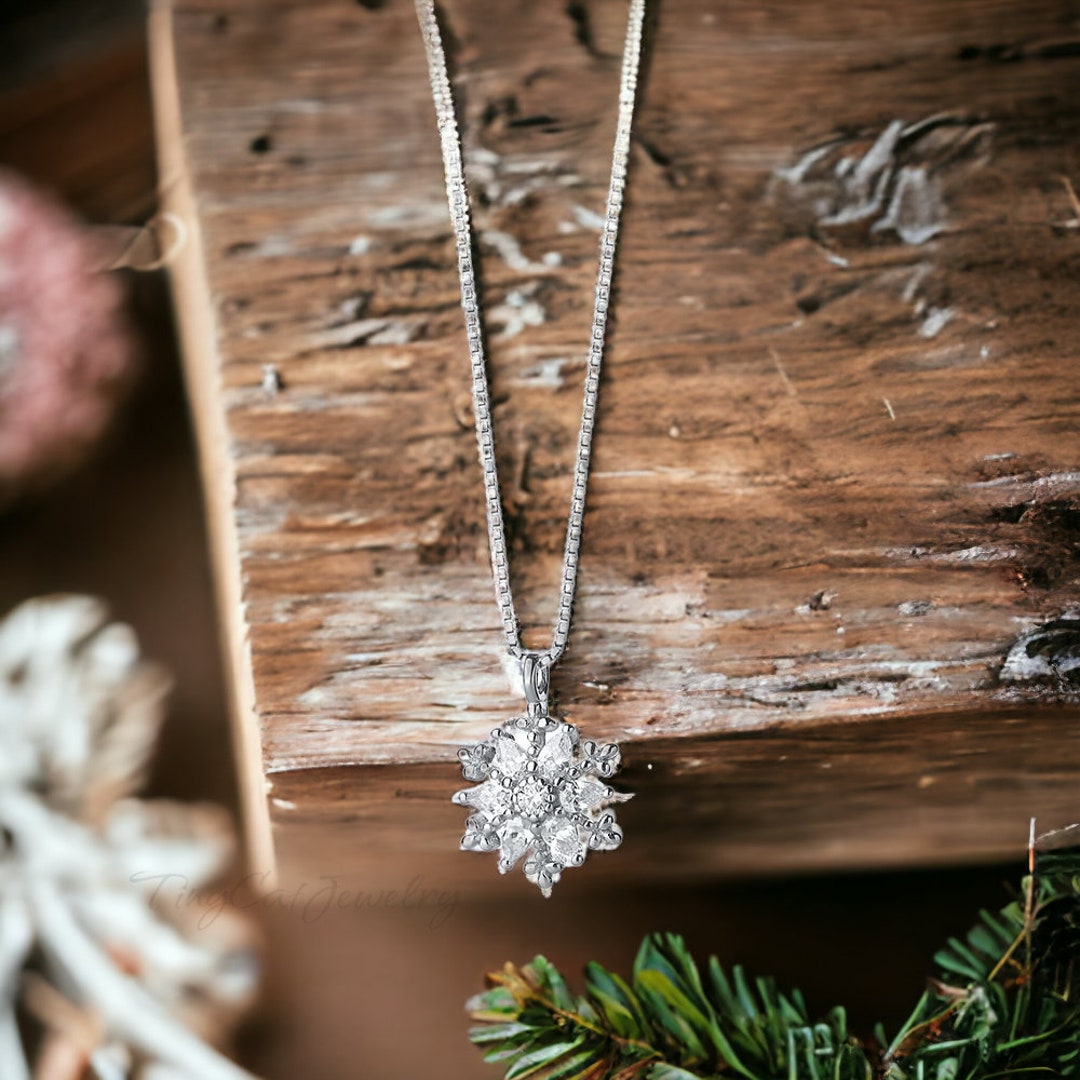 Christmas Necklace Snowflake Necklace Snowflakes Necklace Gift for ...