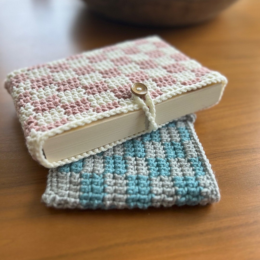 New CHECKERED BOOK Sleeve / Crochet Book Cover Jacket / Hobonichi ...