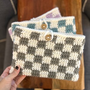 CHECKERED BOOK COVER / Ivory & Color Checkered / Crochet Book Sleeve ...