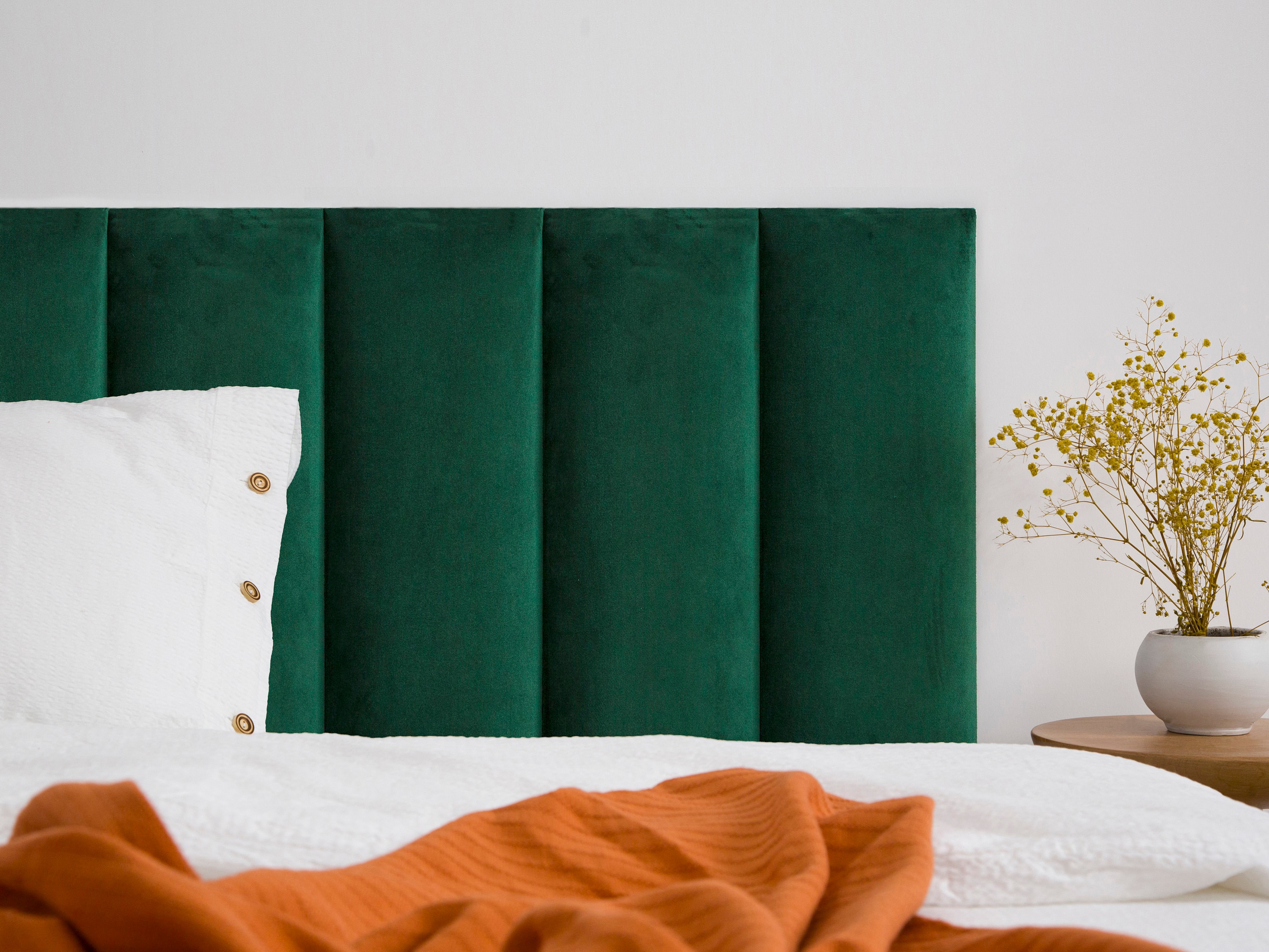 Emerald green bed head store