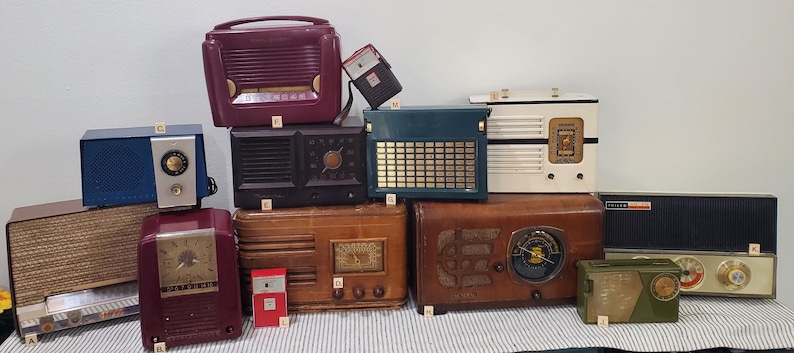 Vintage Radios, Various Makes and Models 1930s-1960's - Etsy