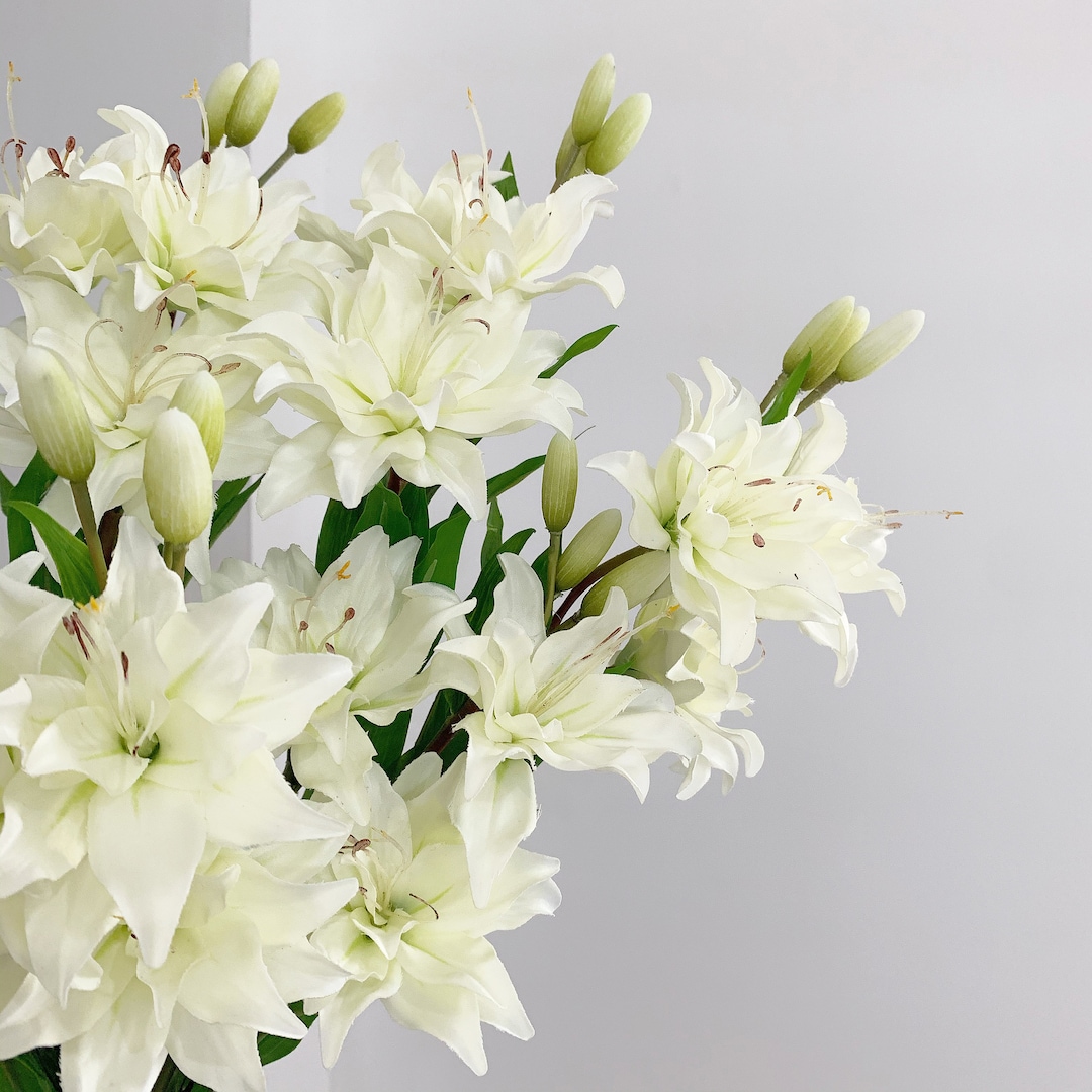 White Lily , Artificial Lilies, Faux Plants, Green Leaves, Wedding DIY ...