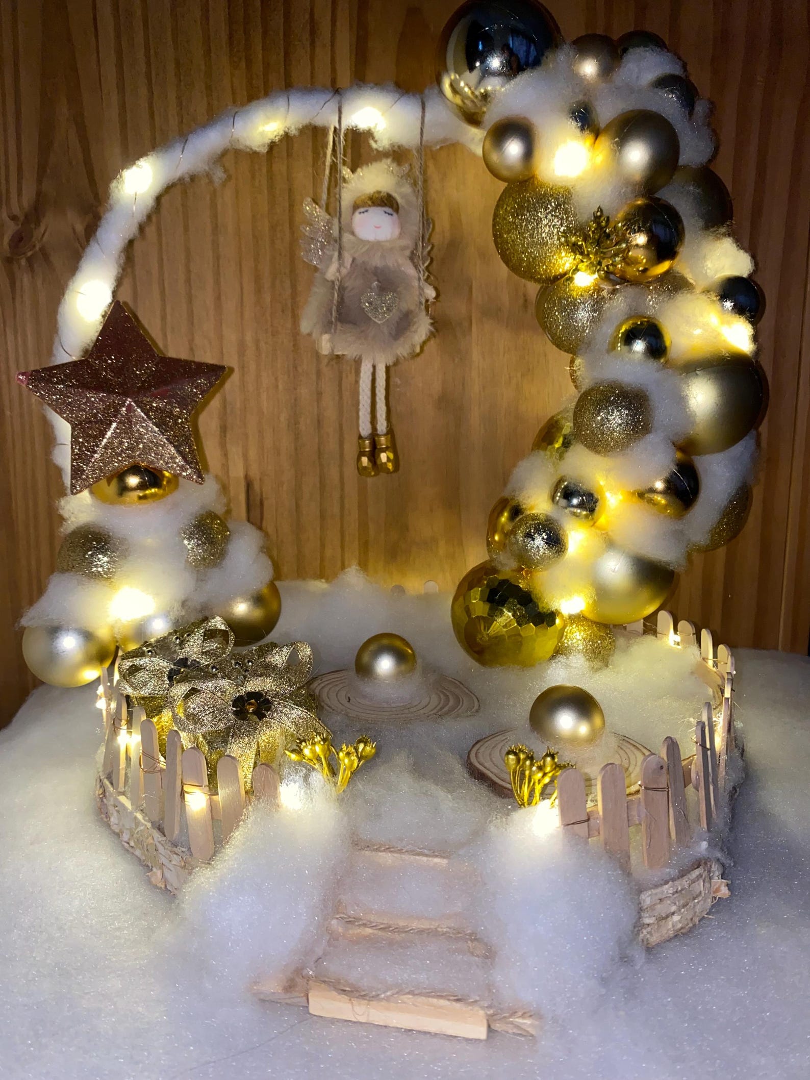 Christmas Bauble Table Centrepiece Light up Bauble Hula Hoop Ring With ...