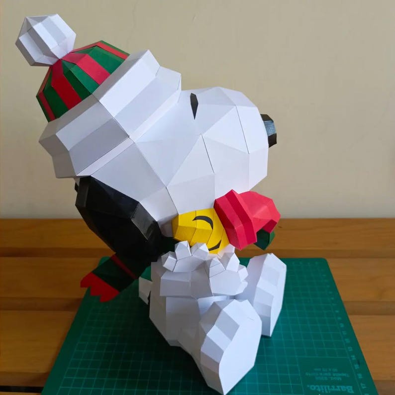 Snoopy abrazo, DIY, Papercraft, pdf, svg, dxf, Low Poly, 3D model ...