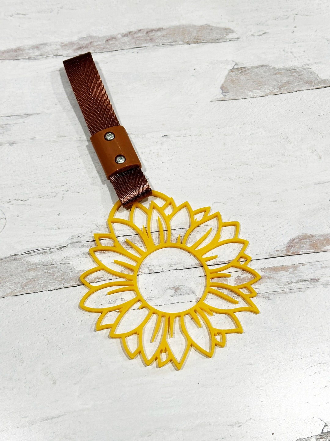 Tsurikawa JDM Ring Charm Japanese Sunflower Shaped Subway Handle - 3D ...