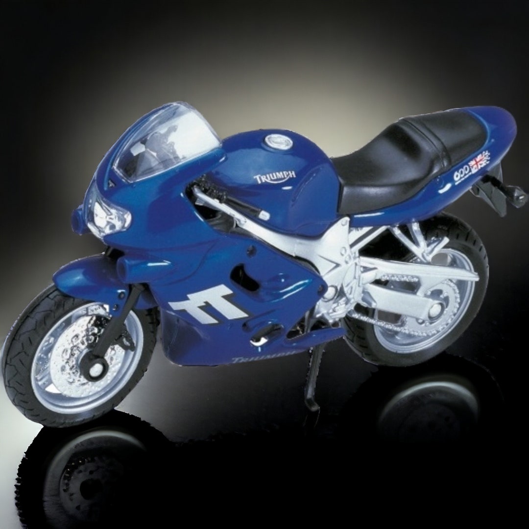 Custom TRIUMPH TT600 Motorcycle Model 1:18 With Personalized License ...