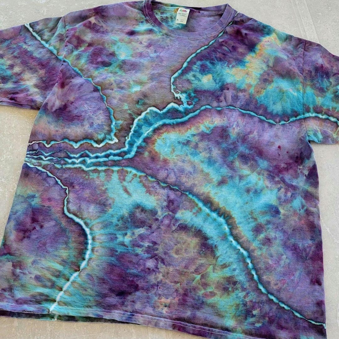 XL Adult T-shirt, Ice Tie Dye Lightning Design, Unisex Cotton Tee ...
