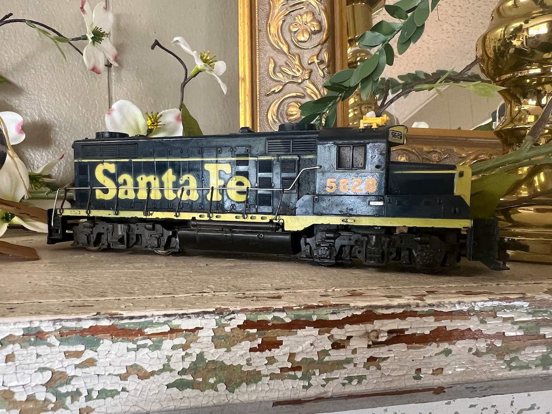HO Mantua - GP-20 Diesel Engine - "santa Fe" #5628 - Blue Yellow - Etsy