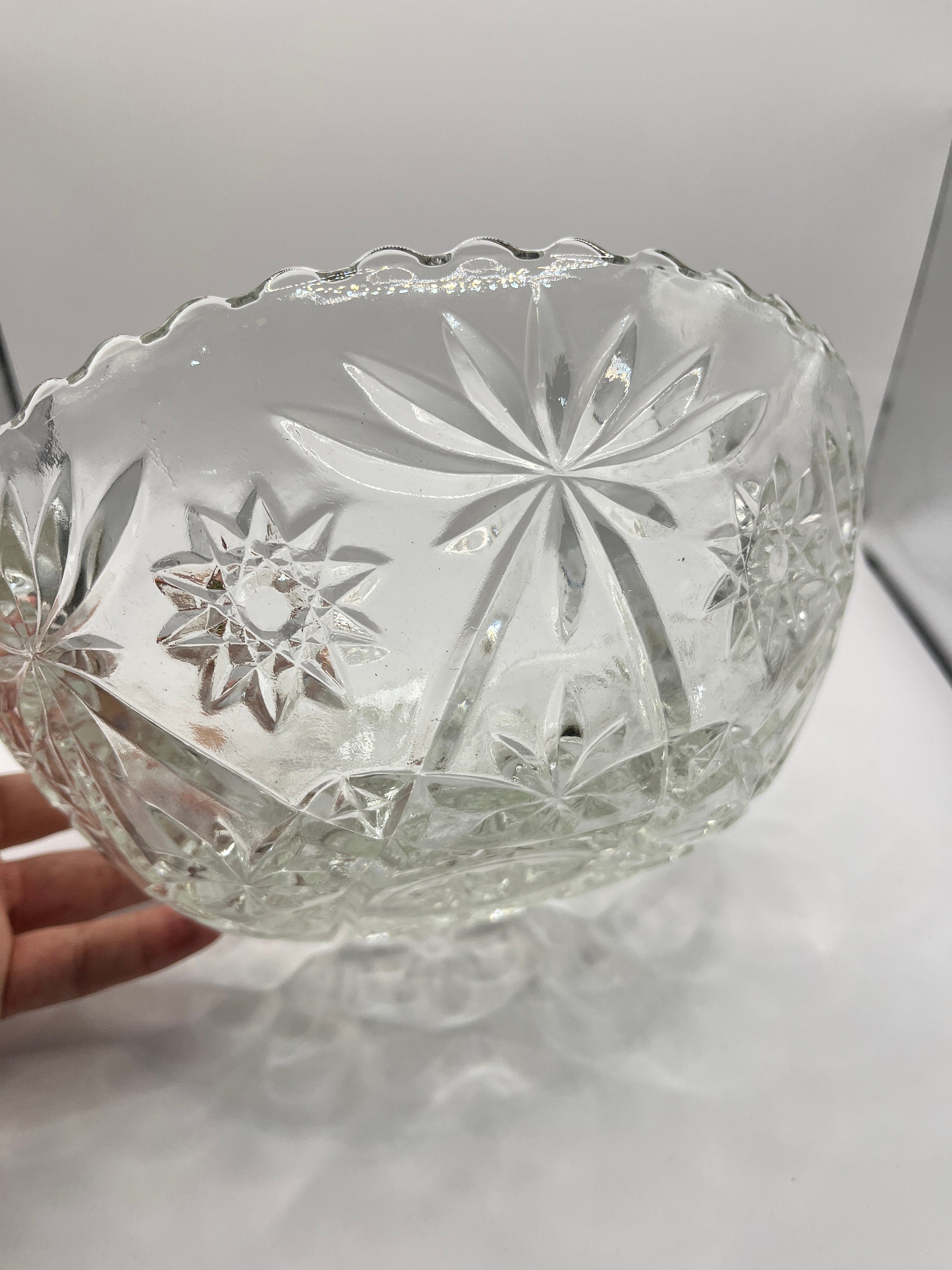 Vintage Anchor Hocking Star Pattern Crystal Salad Serving Bowl - Etsy