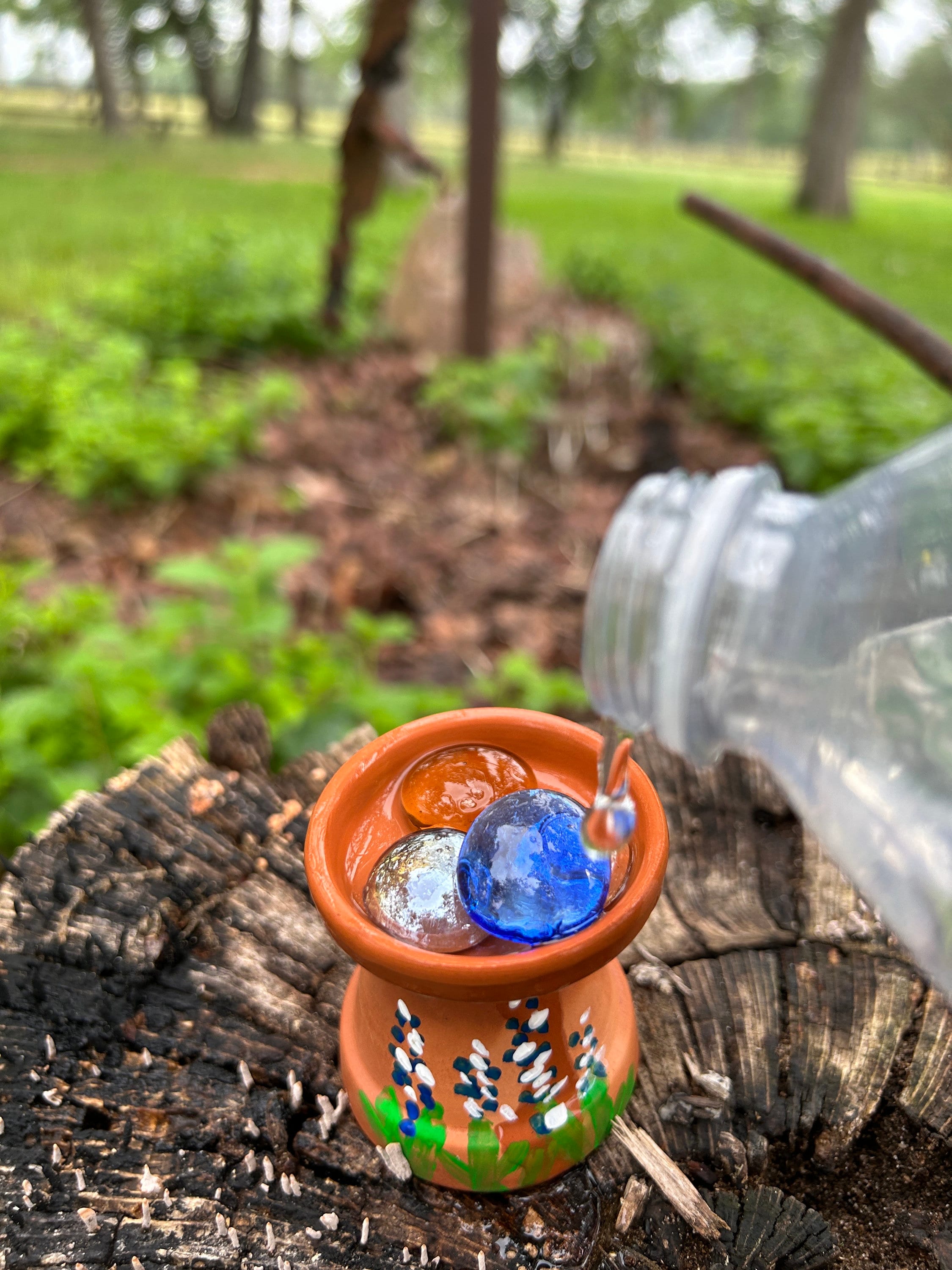 Bee Fountain for Flower Beds Bushes Potted Plants, Handpainted ...