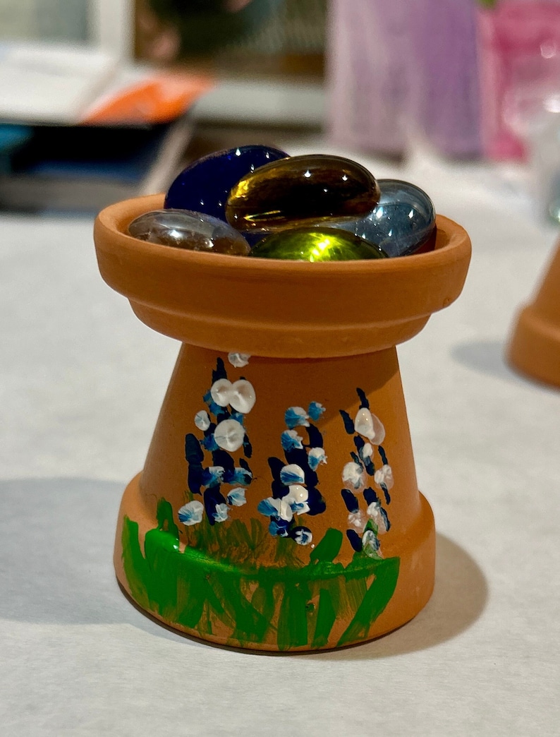 Bee Fountain for Flower Beds Bushes Potted Plants, Handpainted ...